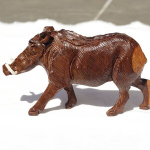 Fine Art Wild Boar / Warthog Ironwood Handcarved Figurine. Zimbabwean ...