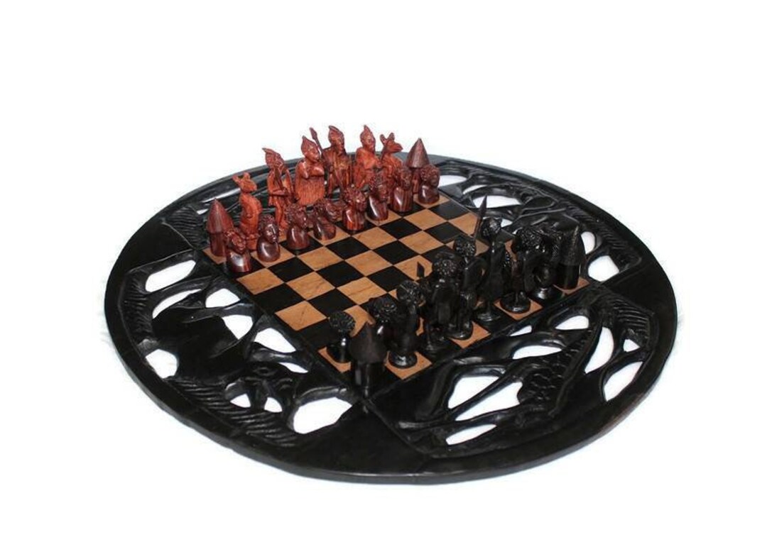 20inch Ebony and Olive Wood African Carved Chess Set. Giraffes, Rhino ...