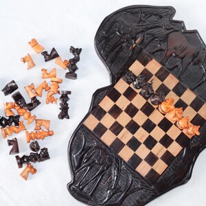 African Map Shaped Chess Set, Black Ebony and Olive Wood. Giraffe and ...