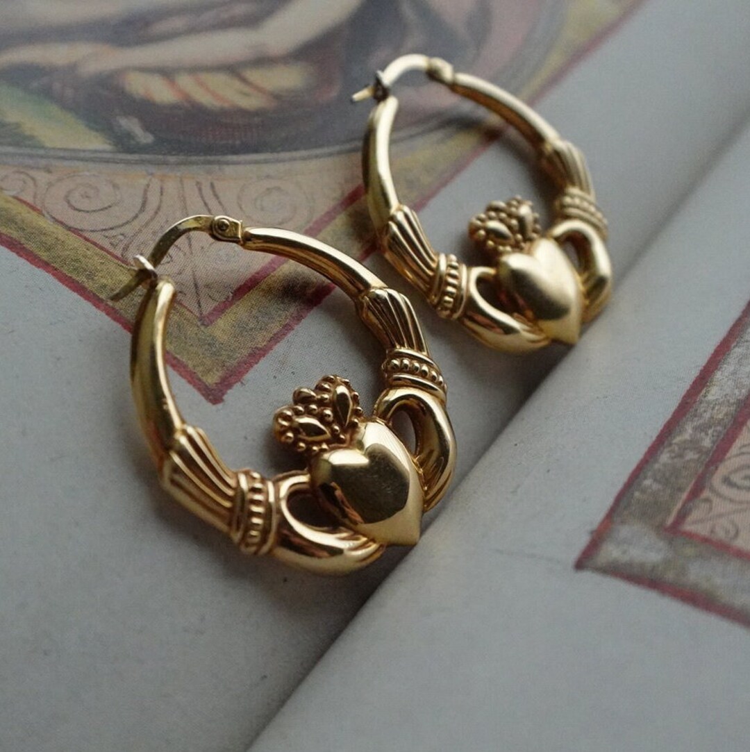 Vintage Unoaerre 14k Claddagh Hoop Earrings / Gold 585 Italian Jewelry ...