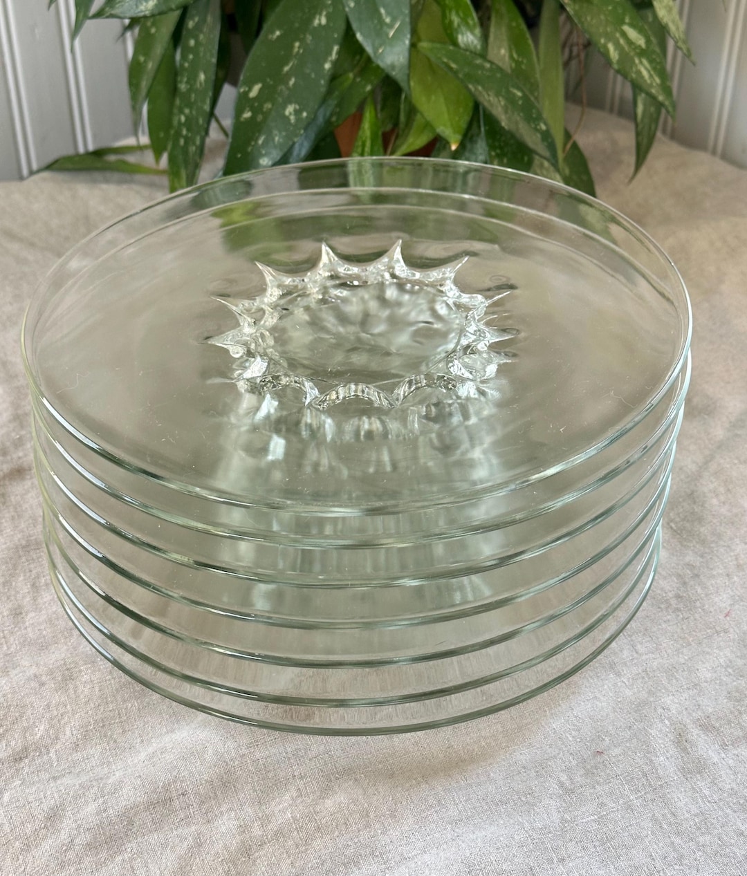 MCM Vintage Glass Plates, Set of 7, Starburst, 1960s, Buffet, 1960s - Etsy