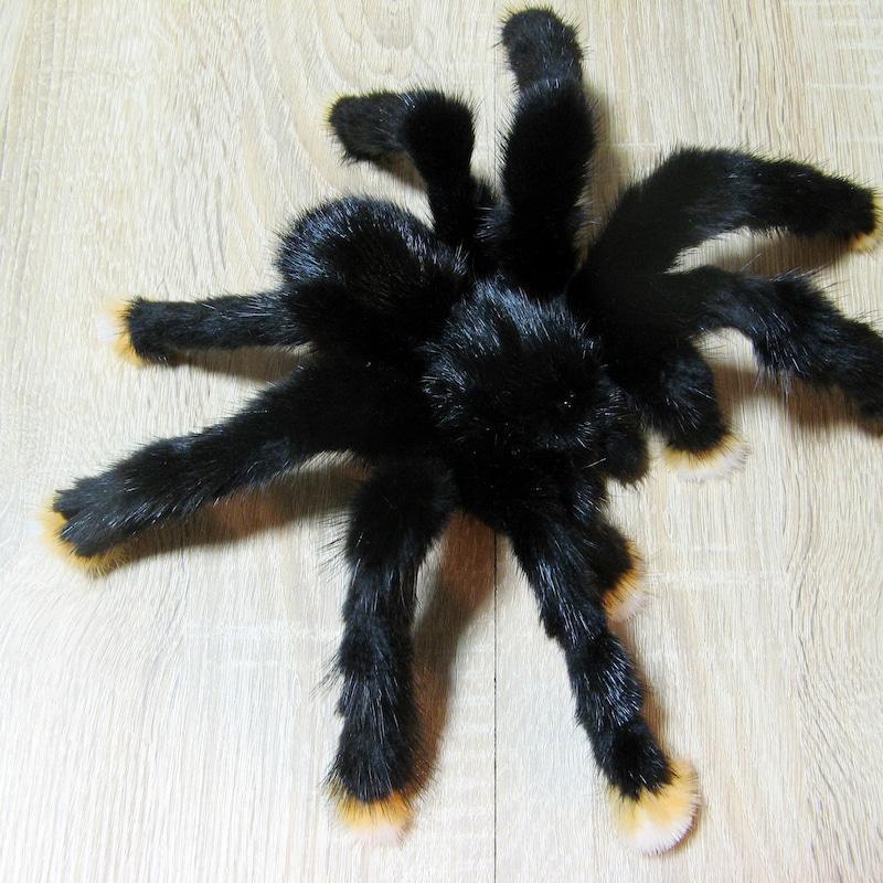 Realistic Fake Spider - Etsy