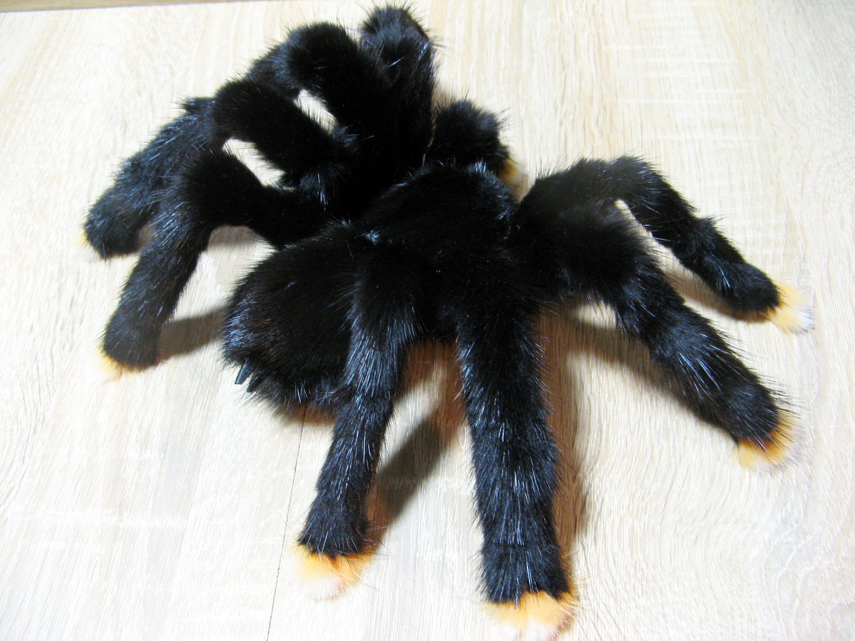 Pink-toed Tarantula Pinktoe Pink Toe Realistic Fake Spider Stuffed ...