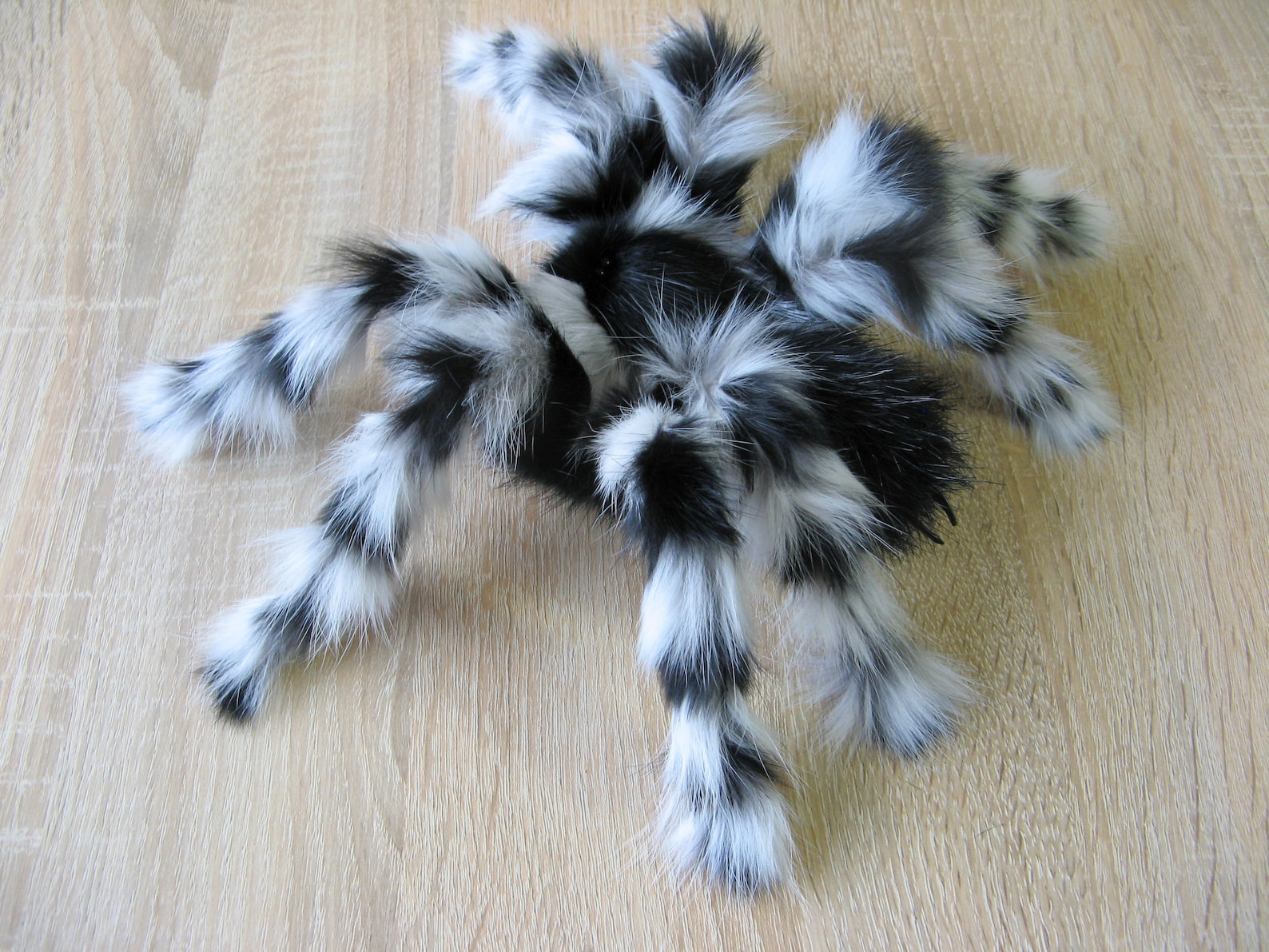 Fake Arctic Spider Plush Tarantula Stuffed Insect Monster Realistic ...