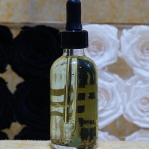 MONEY Oil - for Attraction of Money, Prosperity, Opportunities, Wealth ...