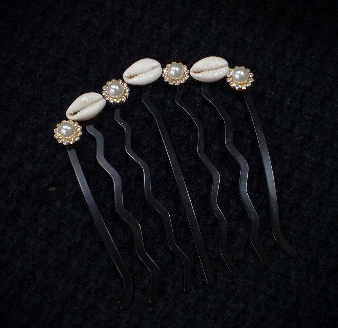 MAGIC in My Hair Cowrie Shell Hair Comb - for All Hair Types for ...