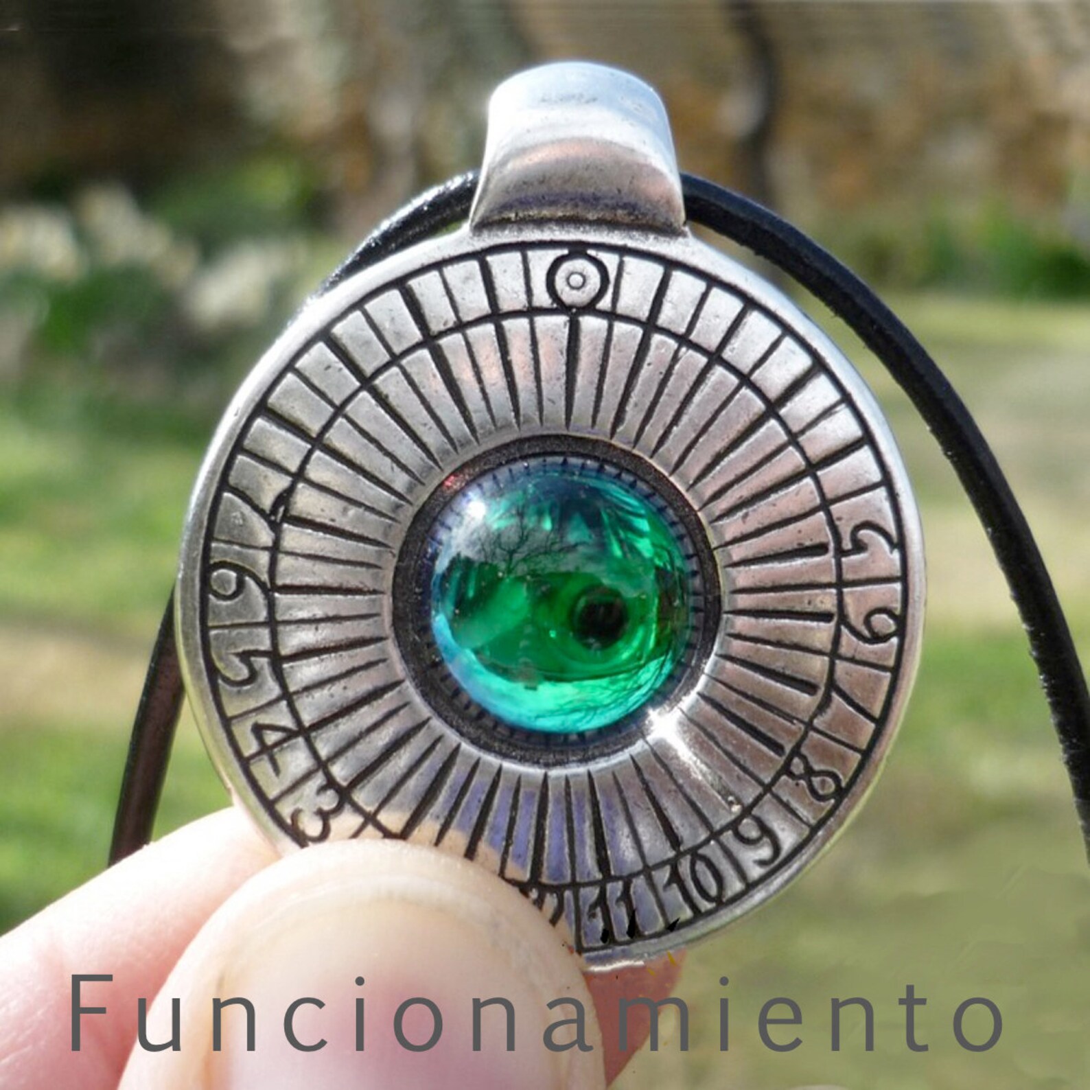 Syrian Solar Clock Pendant, Sundial Necklace, Sonnenuhr Halskette ...