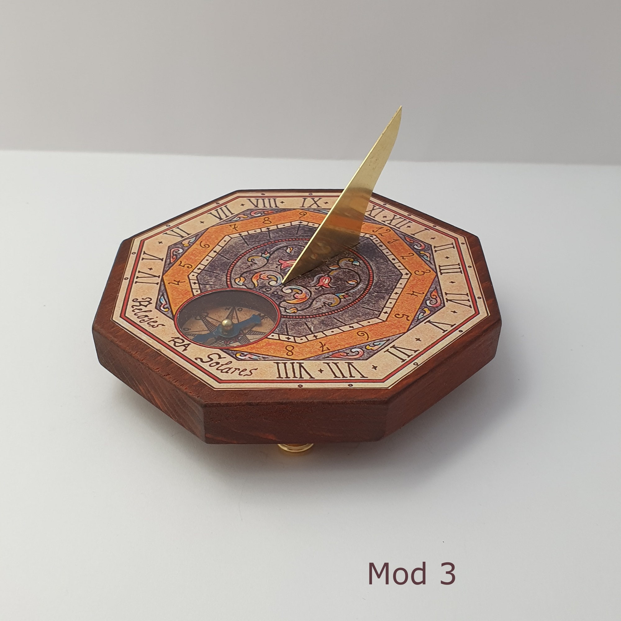 Sundial Horizontal Wooden Sundial With Compass for Orientation. Unique ...