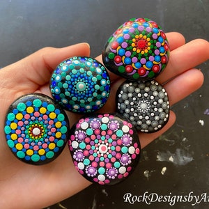 Small Painted Mandala Stones | Paperweights | Dot Art | Mandala Rocks ...