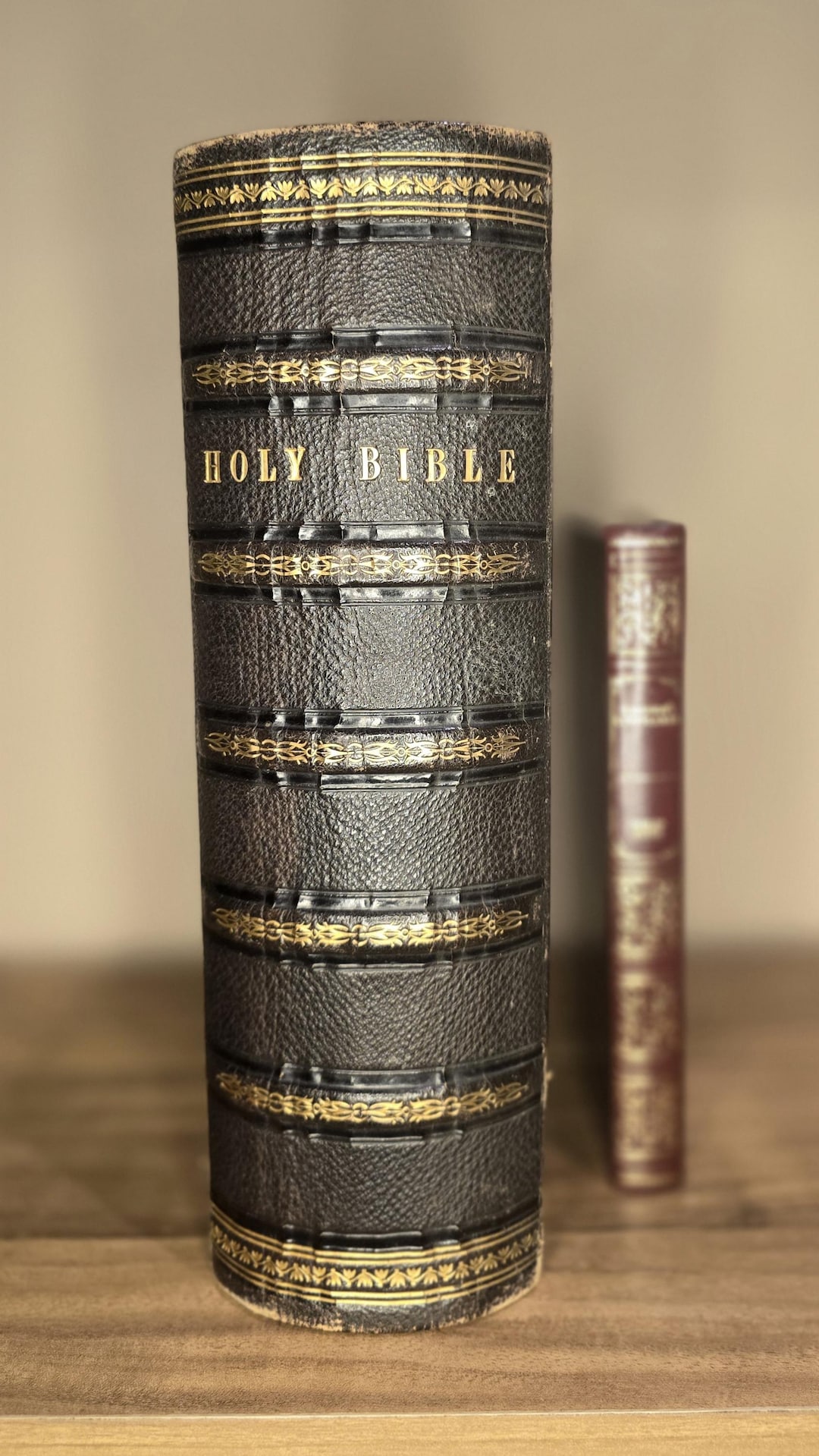 Antique Circa 1870 Large HOLY BIBLE 5.8kg - Cassell, Petter & Galpin ...