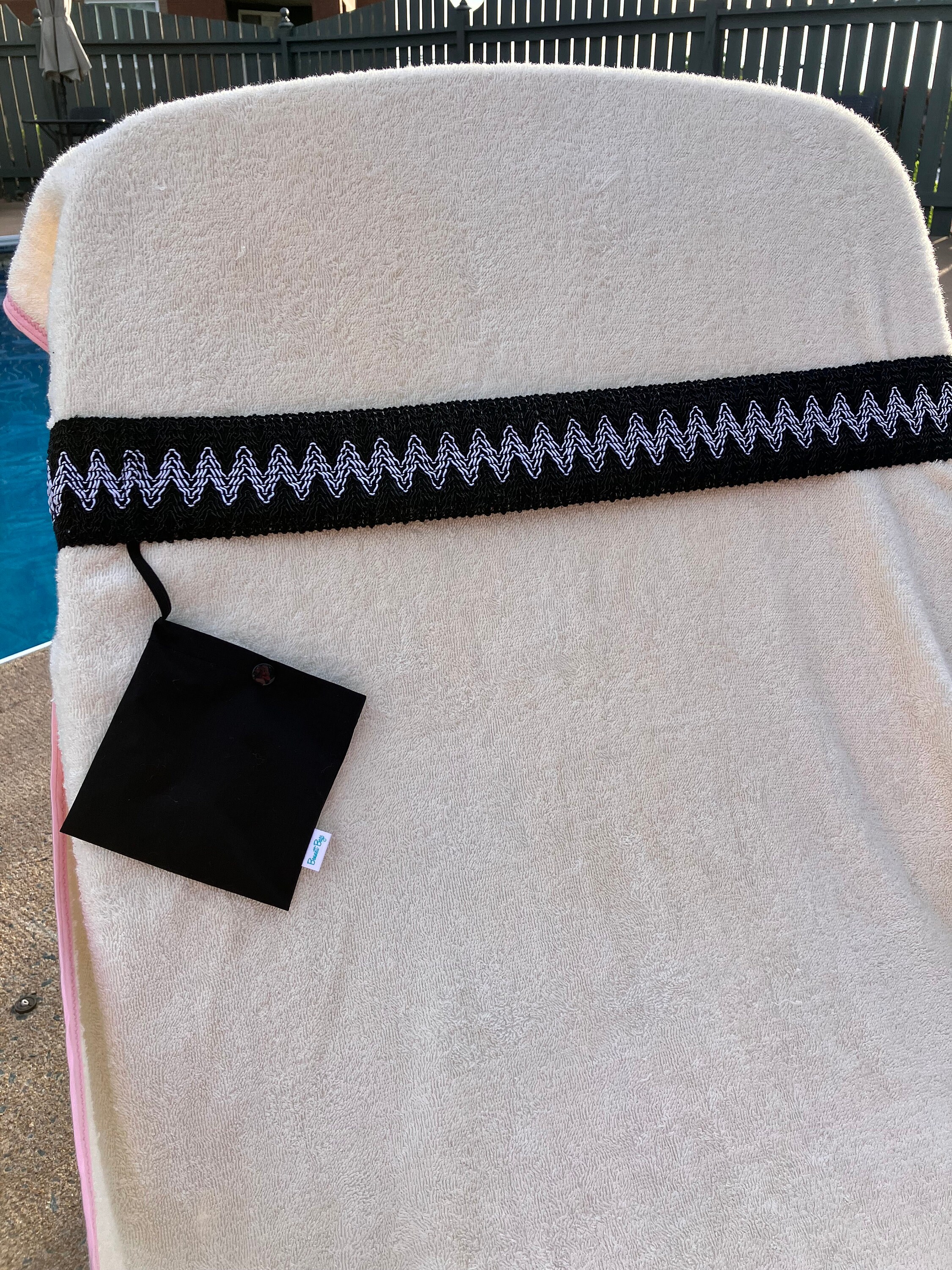 Beach Towel Band With Attached Pouch Pool Accessory Beach Towel Strap ...