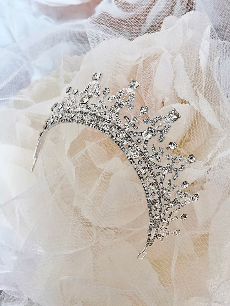 Queen Elizabeth Crown Girls of Great Britain and Ireland - Etsy