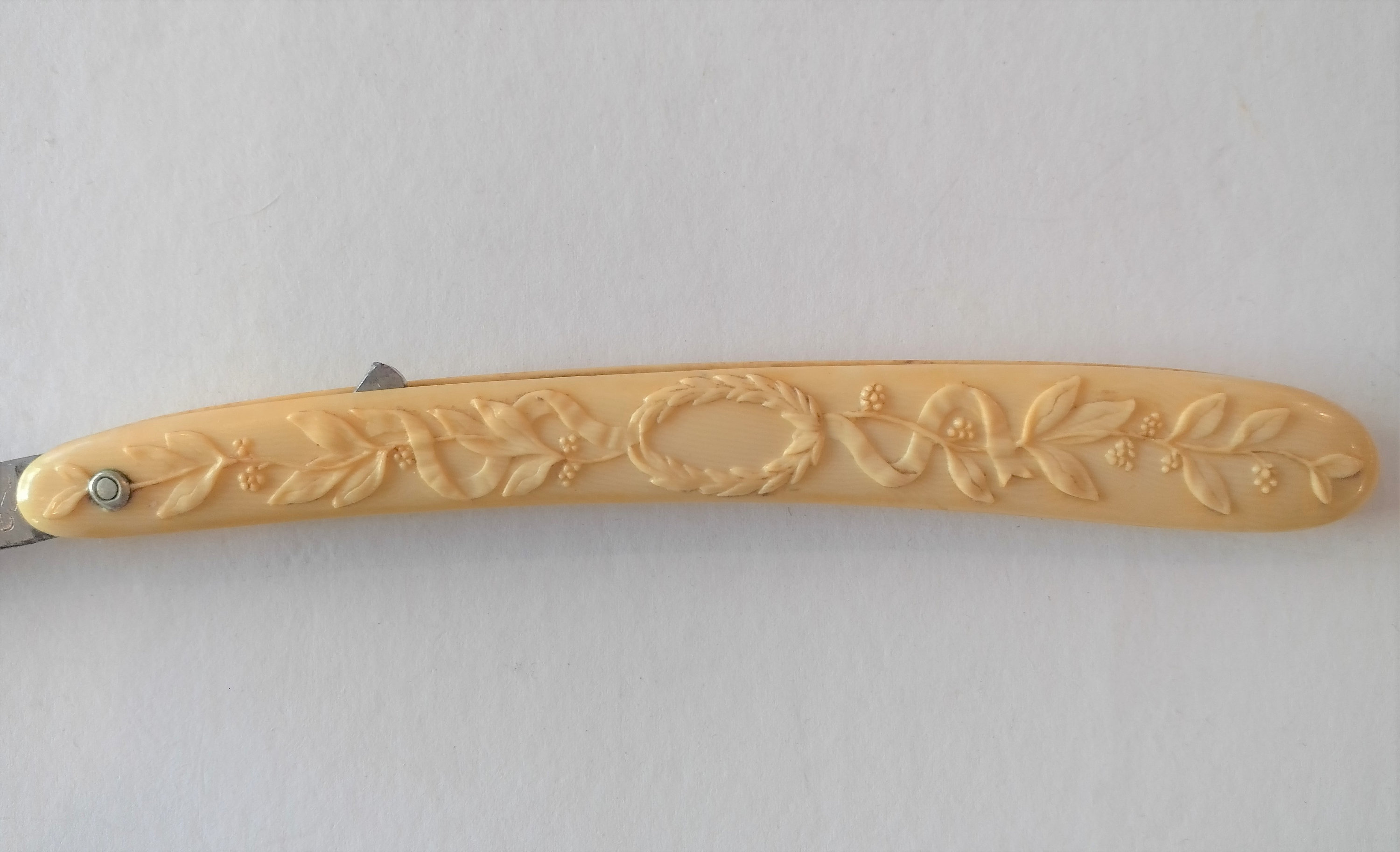 Antique H.J. Herskovitz Sheffield Steel Straight Razor With Decorative ...