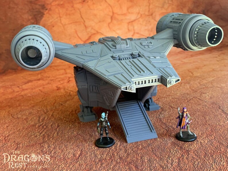 Dnd Dragon Crest Thumper Version Star Cruiser Space Craft Ship Cargo ...