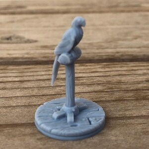 Dnd Parrot Animal Companion 28mm Resin Miniature Pirate Jungle Scatter ...