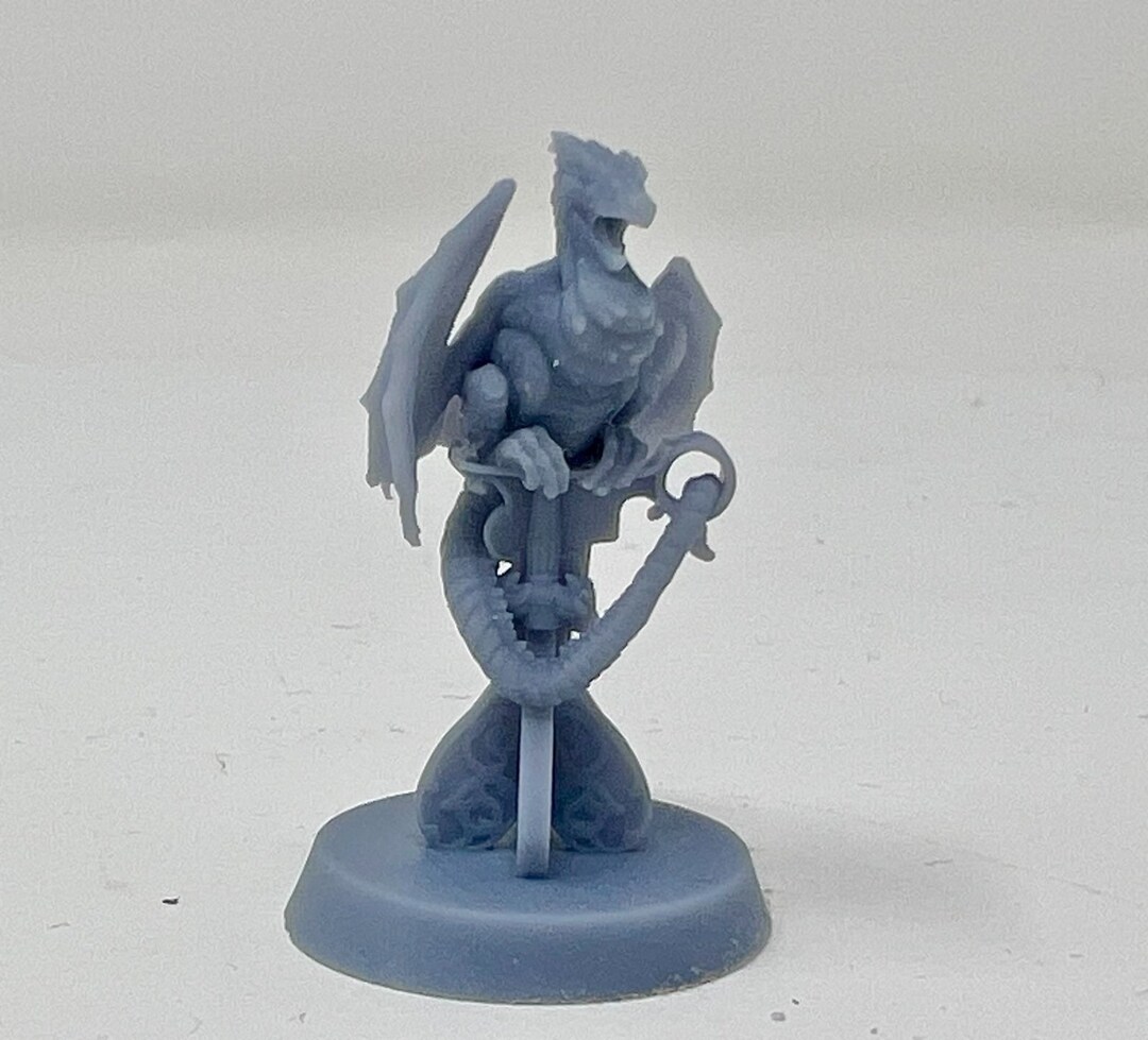 Dnd B-STOCK Baby Dragon for Dragon Handler Trainer Resin Miniature Mini ...