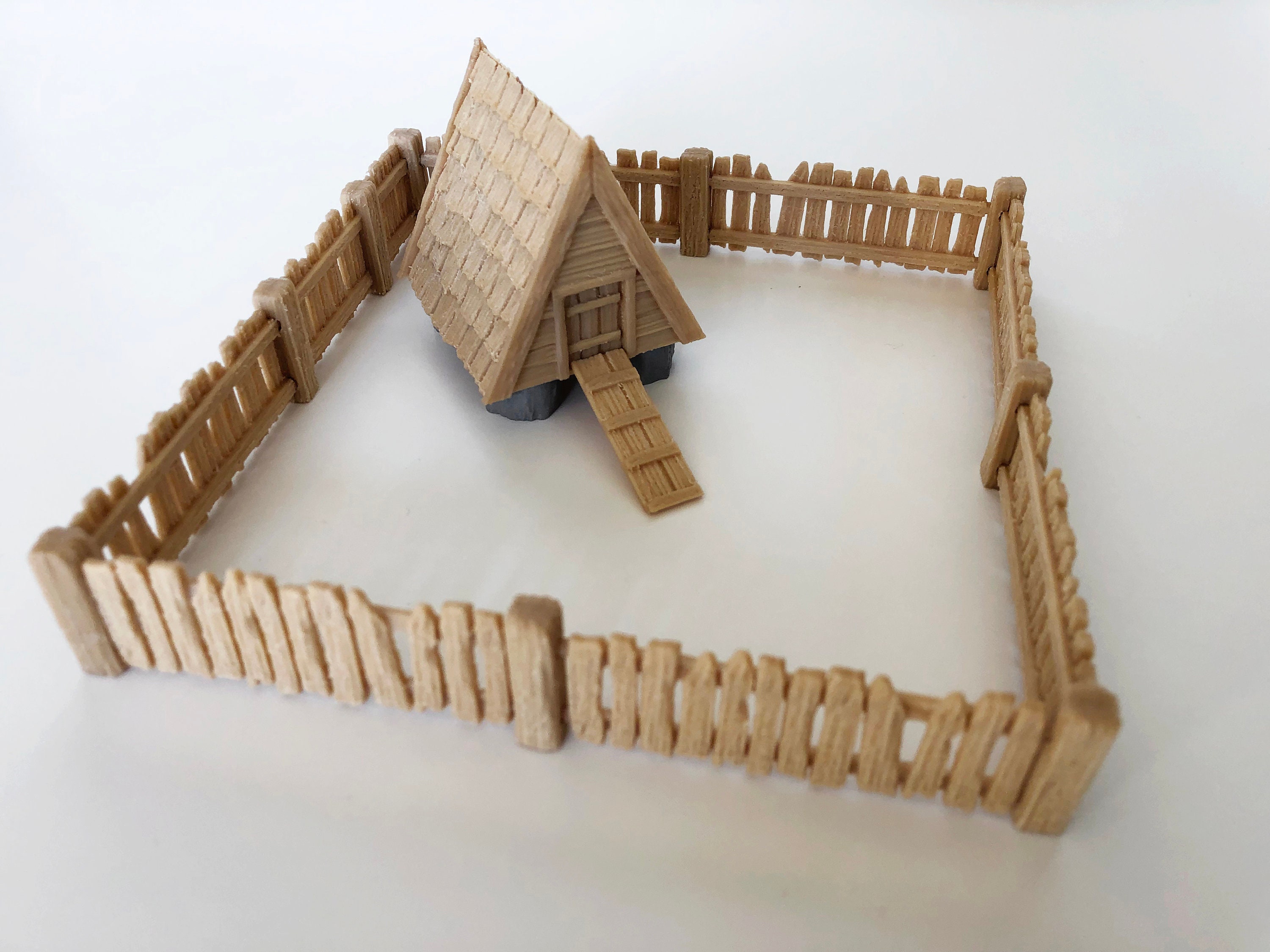 Dnd Chicken Coop Farm Animals Fence Hen Rooster House Poultry ...