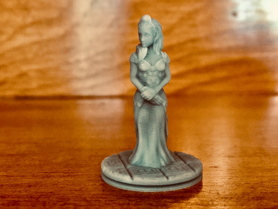 Dnd Female Princess Arabian Persian D and D Miniatures RPG D&D Dungeons ...