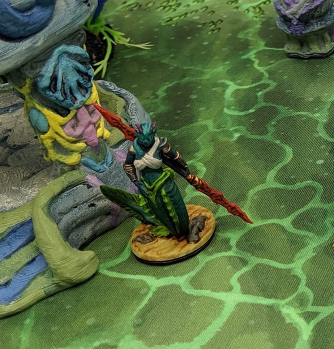 Merfolk Female Atlantis Warrior Fighter Aquatic Mermaid Champion ...