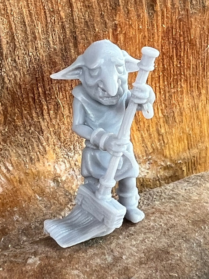 Dnd Goblin Slave or Dobby Goblin Mines 28mm RESIN Miniature - Etsy