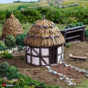 Dnd Small Round House Shack Shed Storehouse Medieval Village Tabletop ...