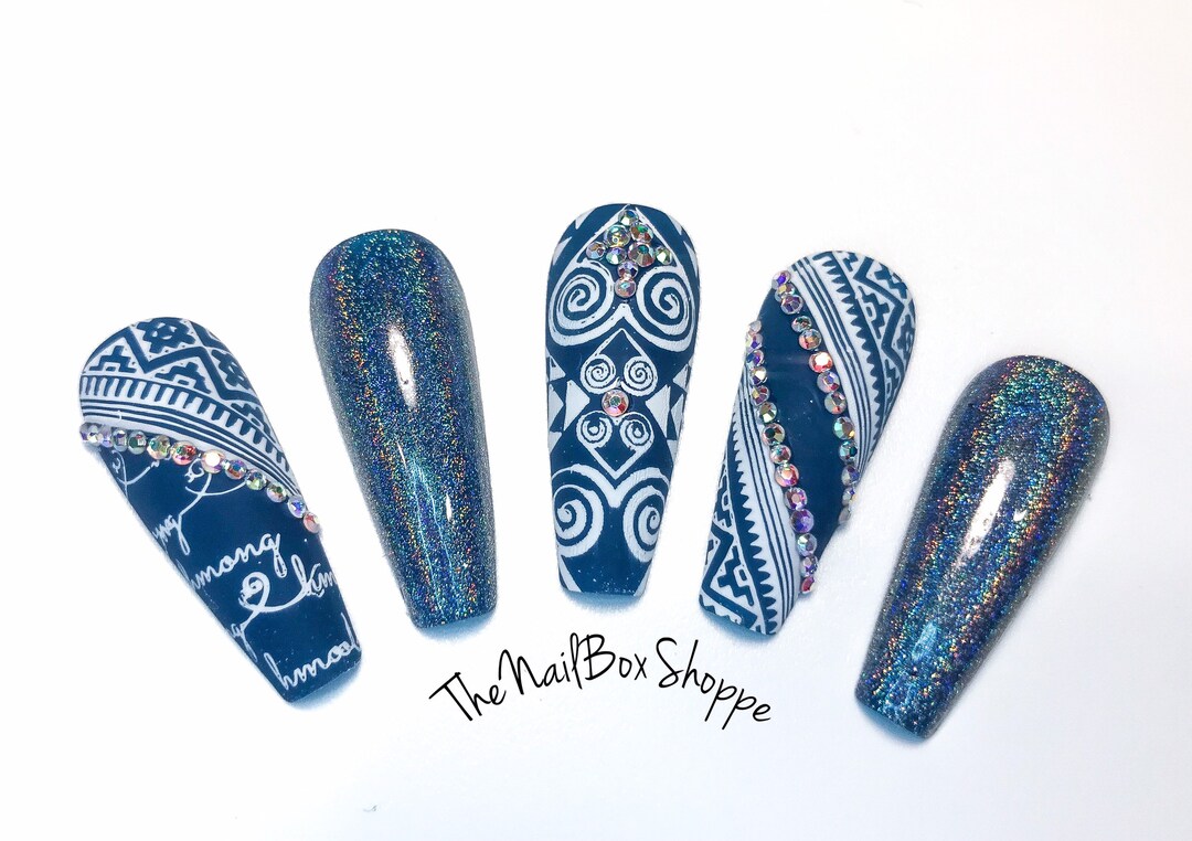 Hmong Batik Press on Nails: Custom Gel Nails With Crystals - Etsy