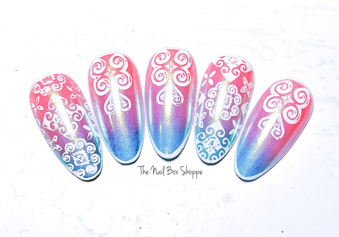 Hmong Unicorn Press on Nails: Iridescent Ombré Gel Nail Art - Etsy