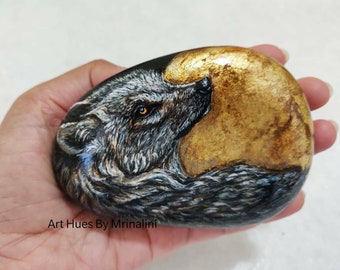 Wolf Painted Rock - Etsy
