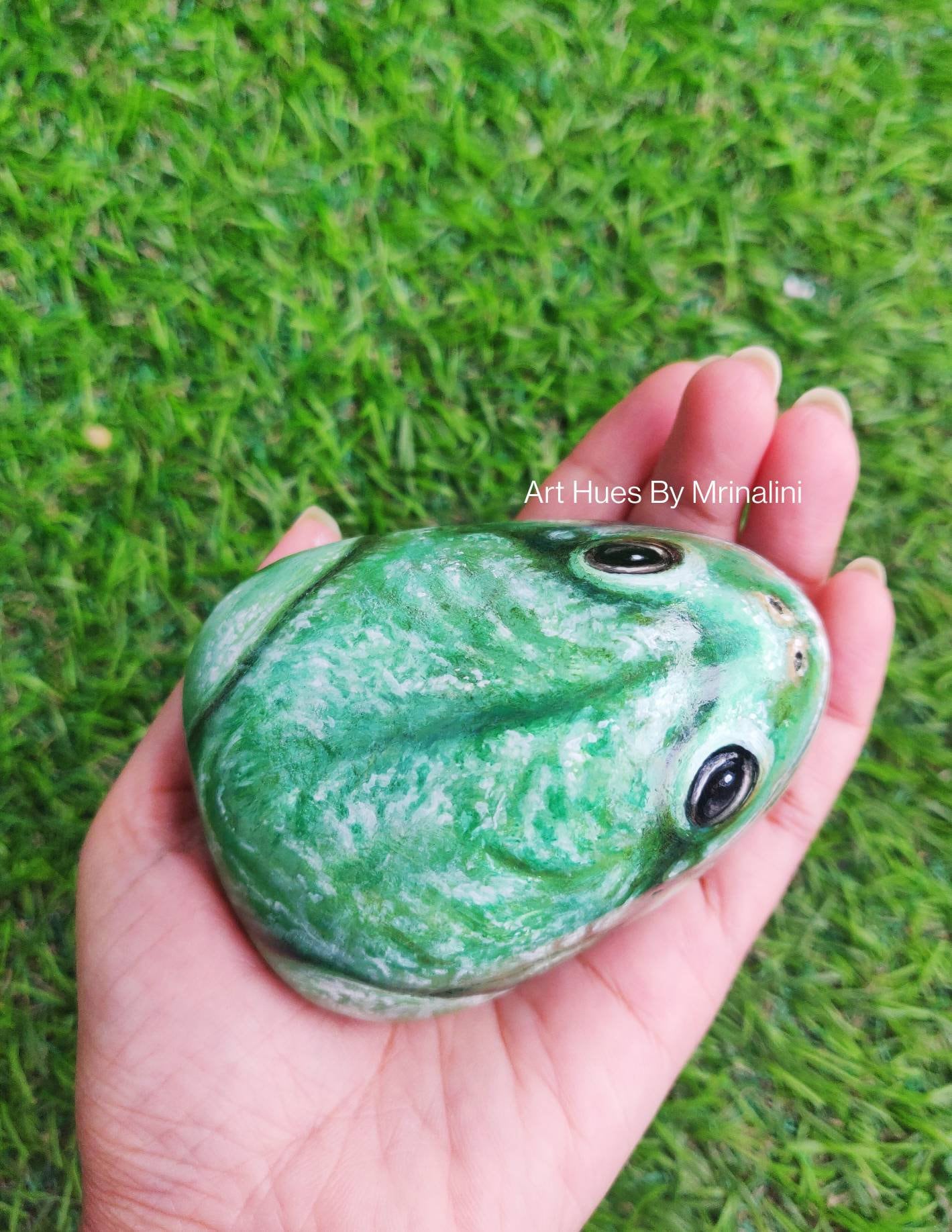 Frog Painted Rock, Frog Gifts, Wildlife Handmade Art, Realistic Frog ...