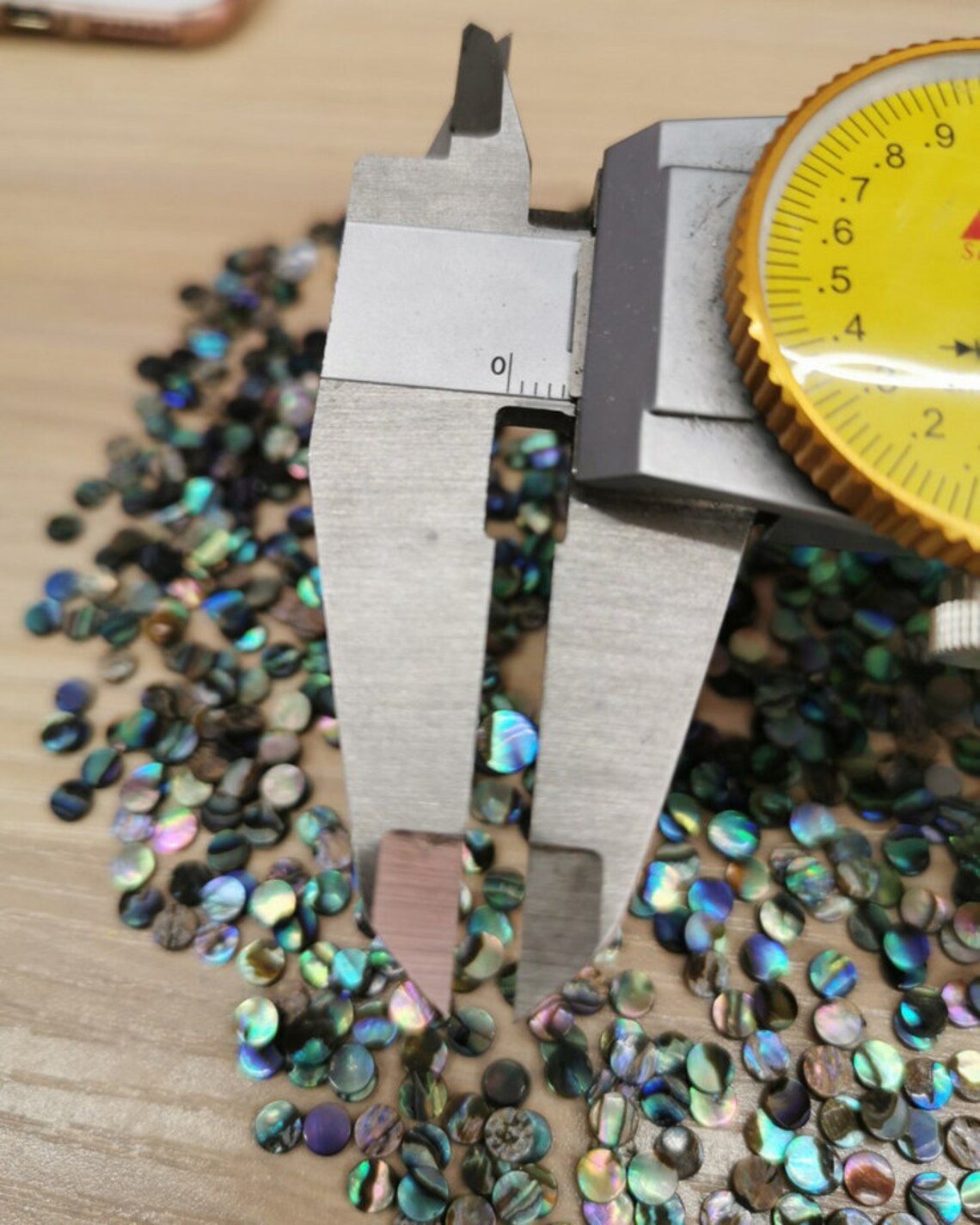 4mm Natural abalone shell round double flat gemstone CAB small | Etsy