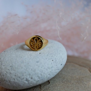 Chevalier Ring With Lily Symbol of Florence Made in 925 Sterling Silver ...