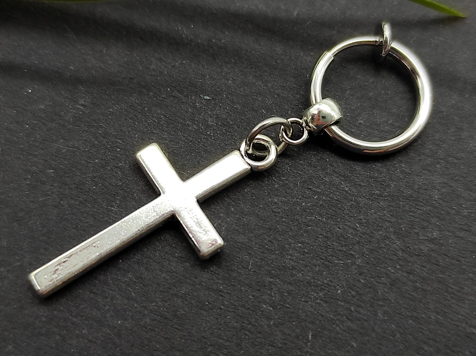 One Cross Clip-on Antique Silver Cross Clip-on Cross Single - Etsy