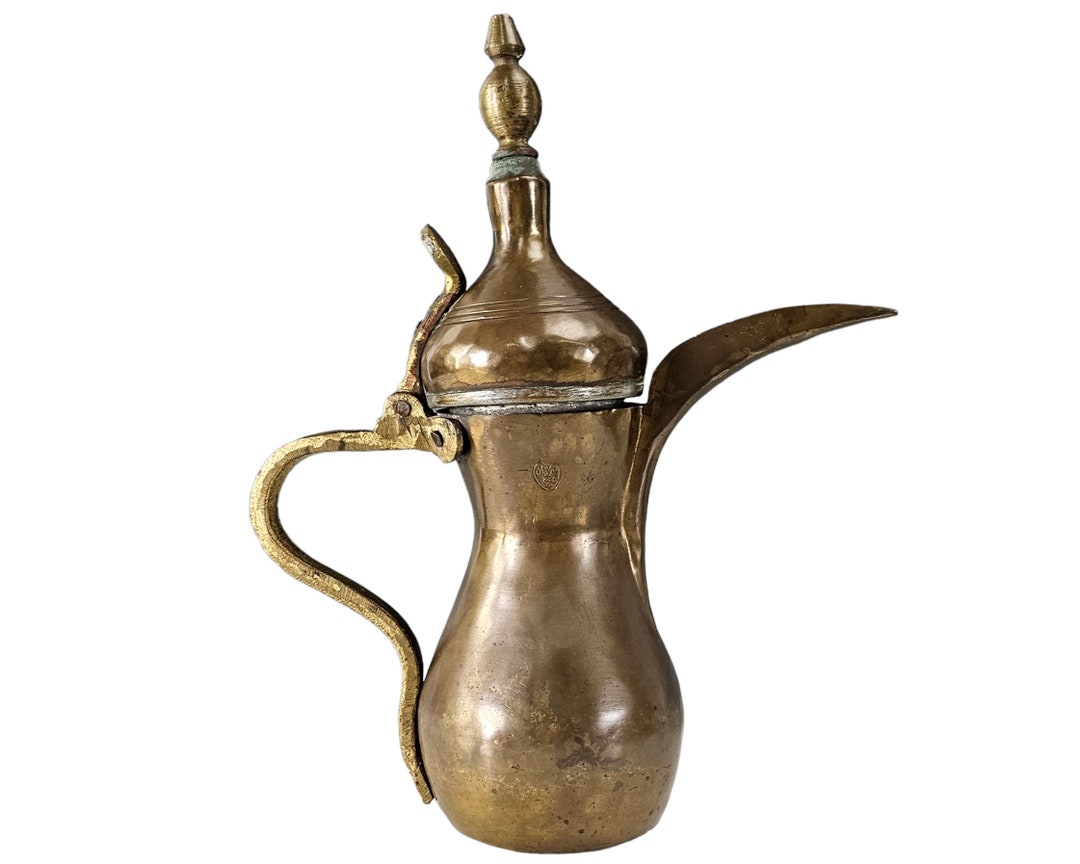19th C Saudi Bedouin Dallah Coffee Pot 11” – Chased Brass, Tin Lined ...