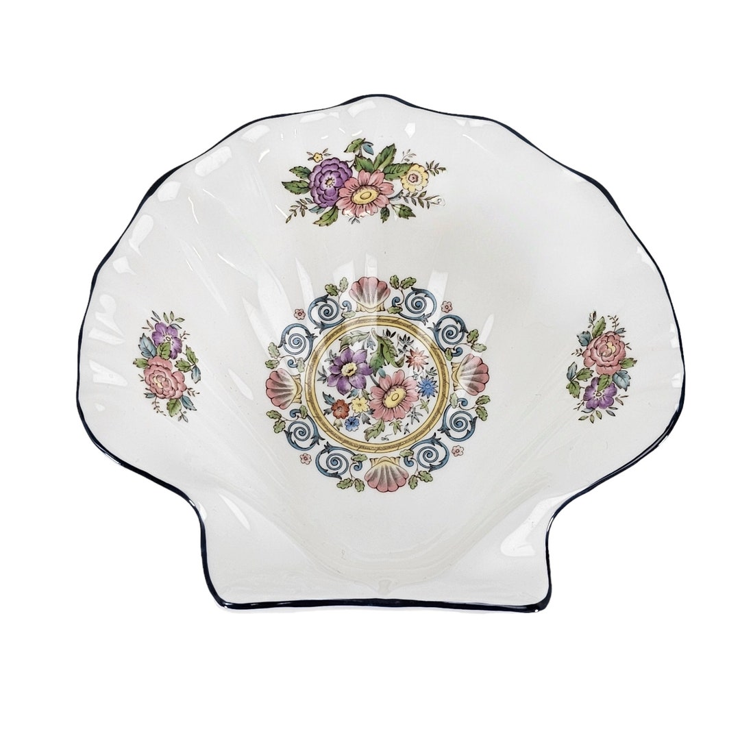 Wedgwood Plate, Runnymede Blue Plate, White Blue Platter, Shell Dish ...