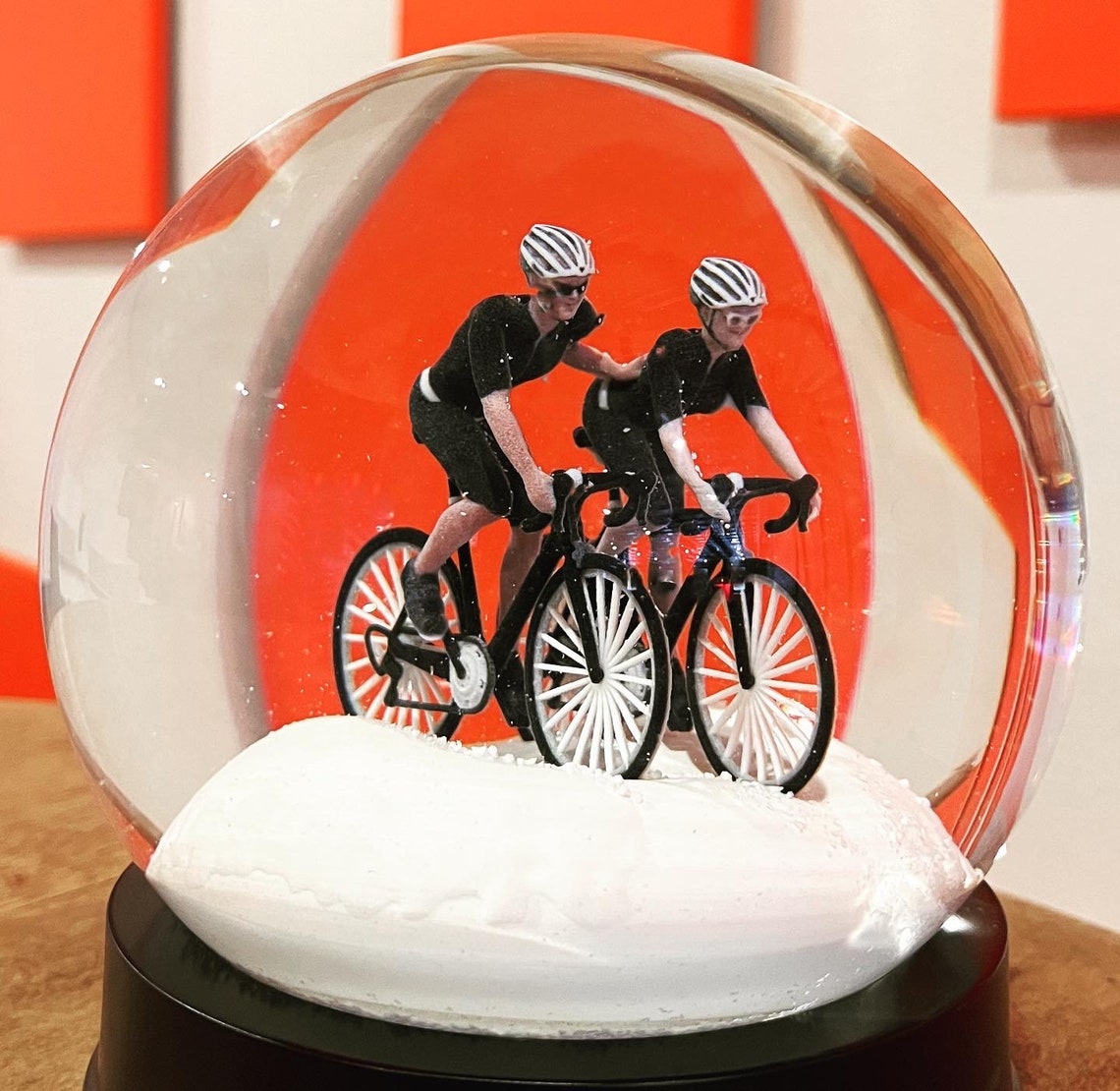 Your Family and Friends in a Snow Globe - Etsy