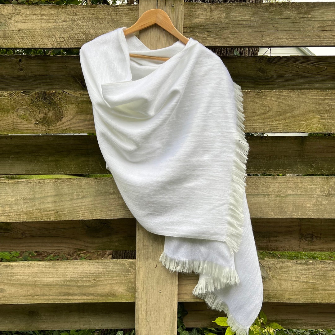 Off White Alpaca Wedding Shawl: Soft, Warm, Elegant - Etsy
