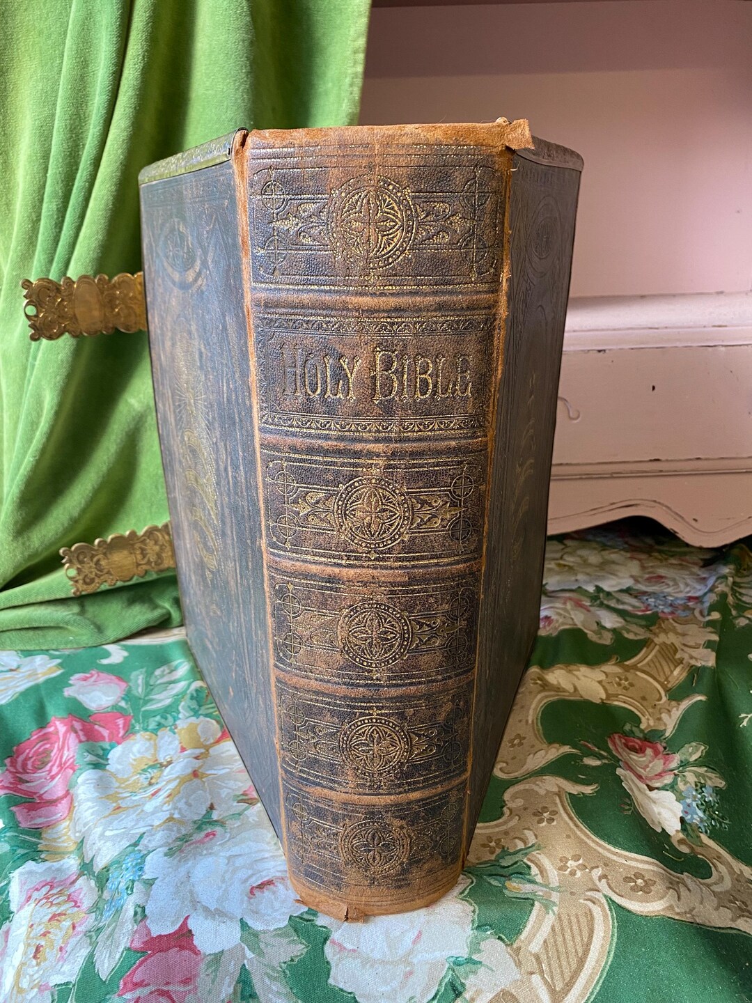 Large Antique Holy Bible, Rev John Brown Self Interpreting, Old and New ...