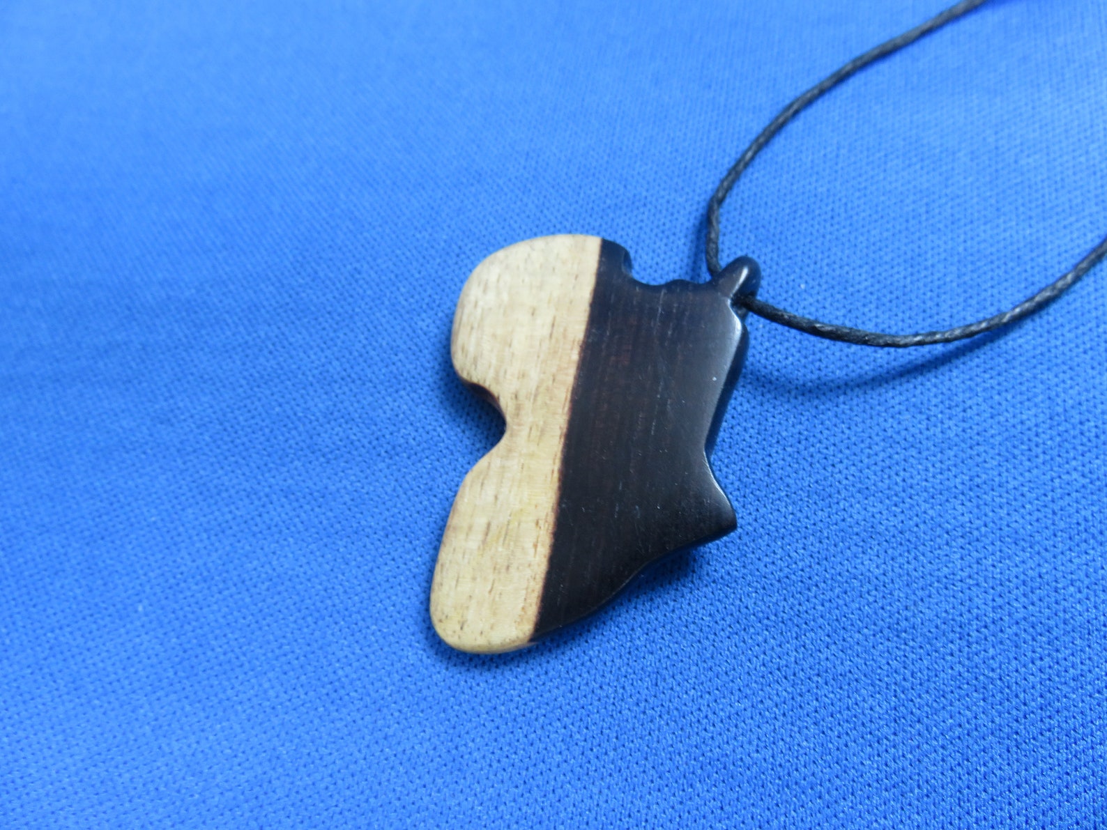 African Art Ethnic Jewelry Shona Carving EBONY africa Map Pendant ...