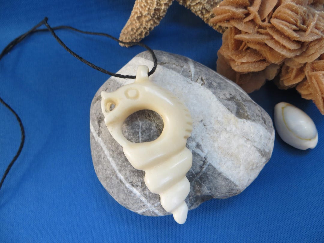 ZIMBABWE African Art Ethnic Jewelry Shona Carving BONE nyaminyami ...