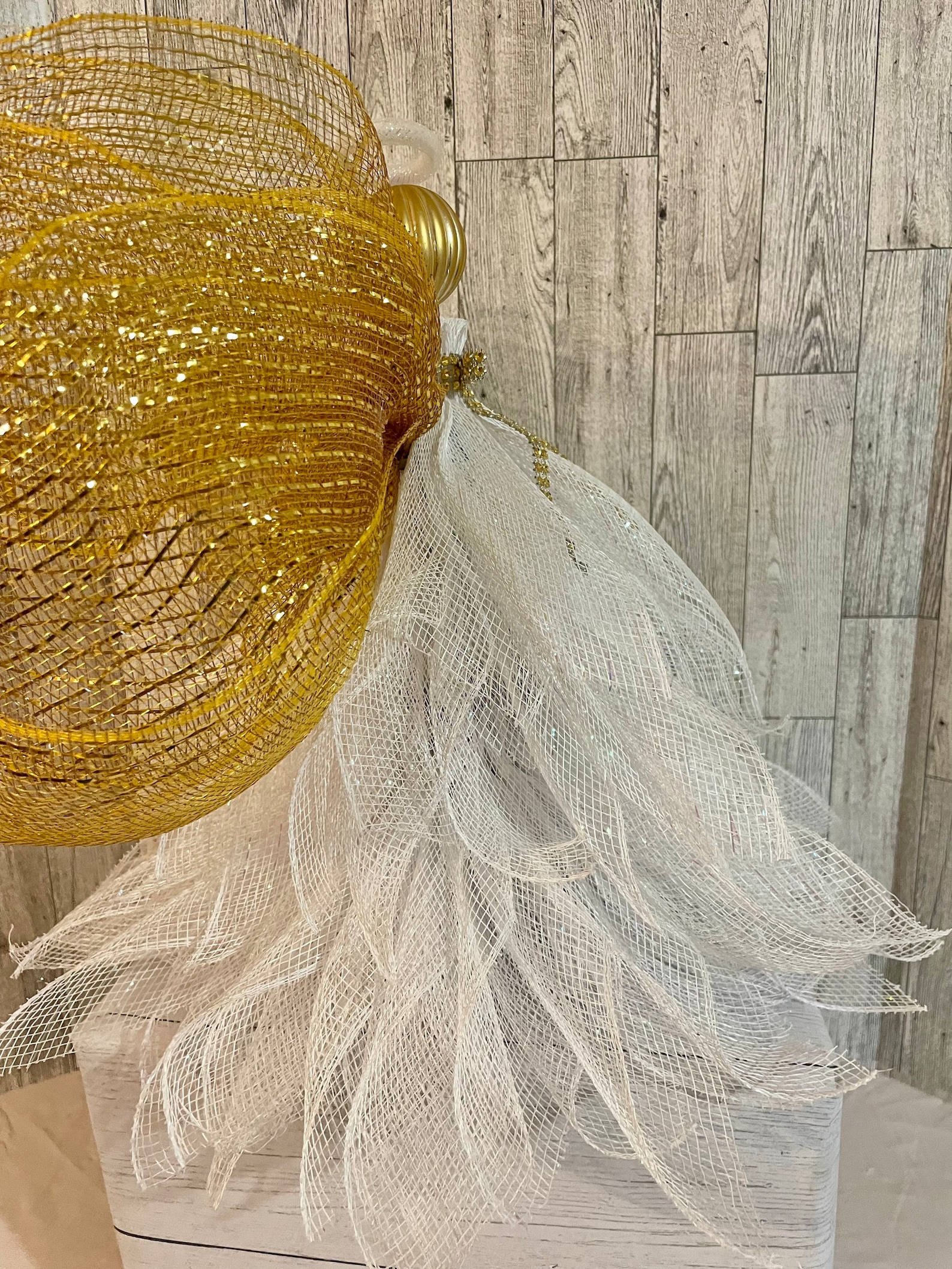 Christmas Angel Tree Topper. White and Gold Deco Mesh Angel - Etsy