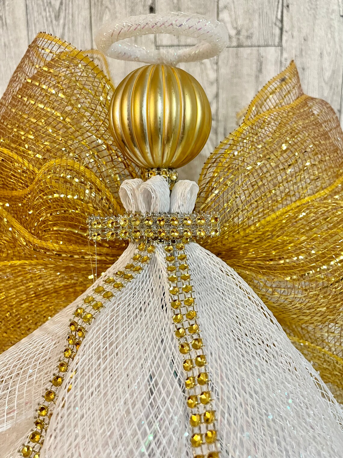 Christmas Angel Tree Topper. White and Gold Deco Mesh Angel Tree Topper ...