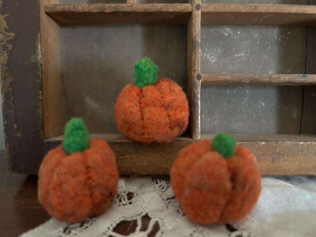 Fall Wool Felted Pumpkins - Etsy