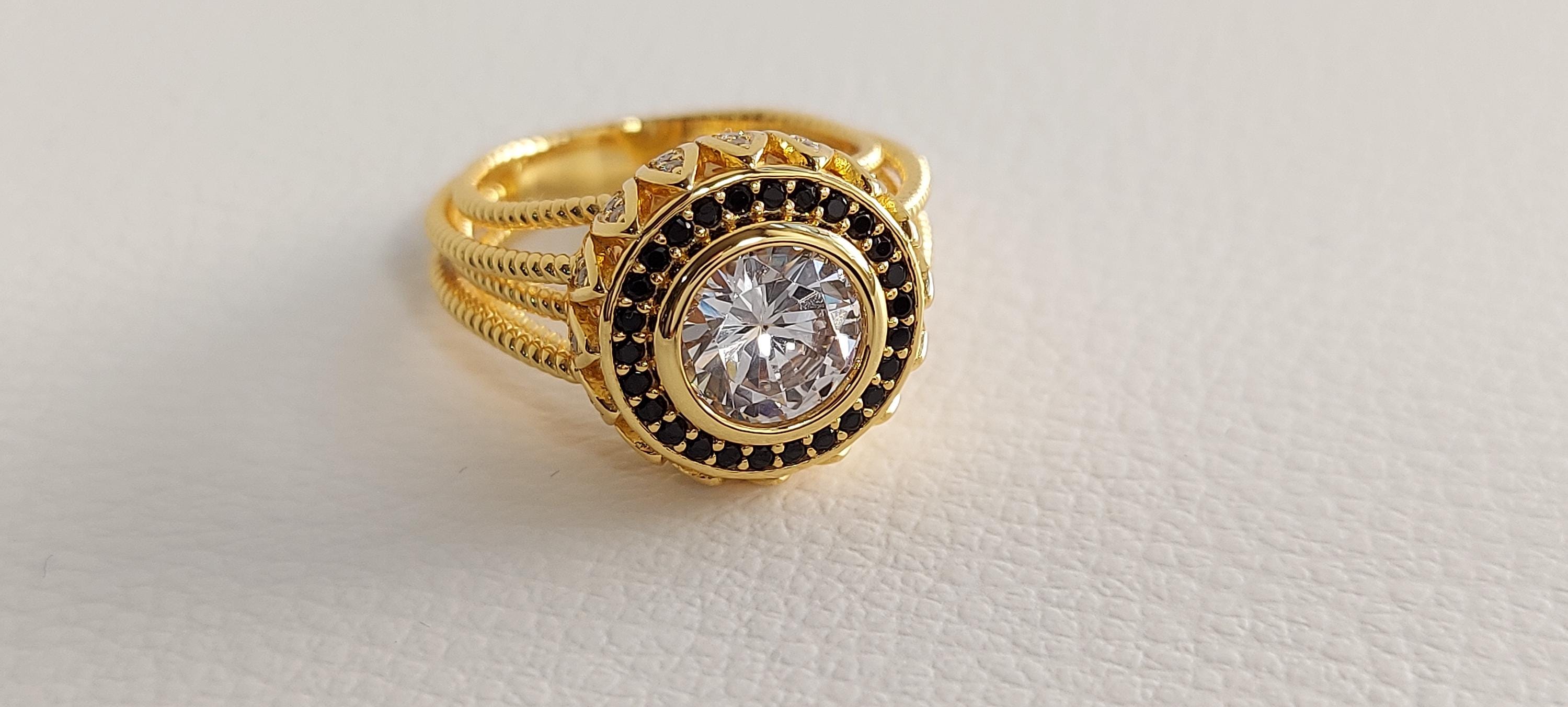 Mary Kate Olsen Engagement Ring