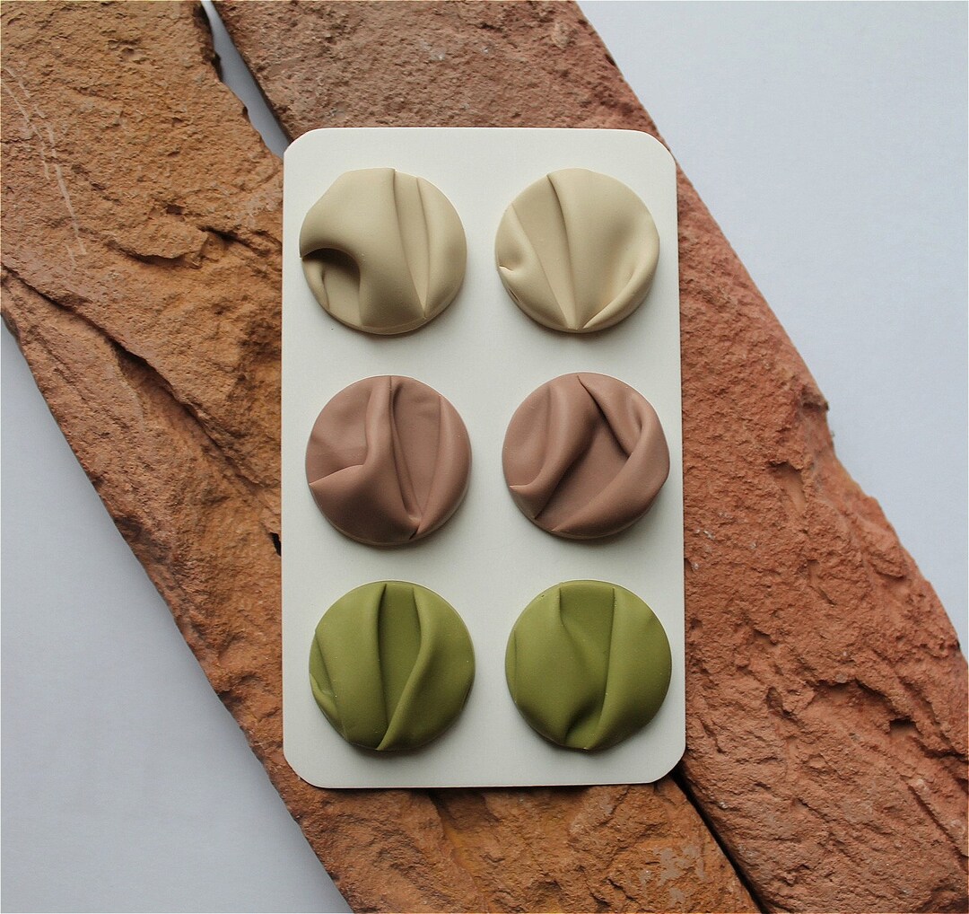 Polymer Clay Earrings/stud 20 Mm/ Modern Draping Statement Earrings ...