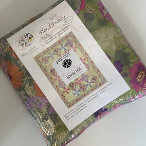 Everglades by Nel Whatmore FLORA FRENZY Complete Pre-cut Quilt Kit by ...