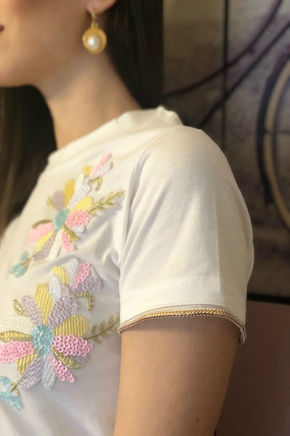 White T-shirt/top With Flower Motif - Etsy