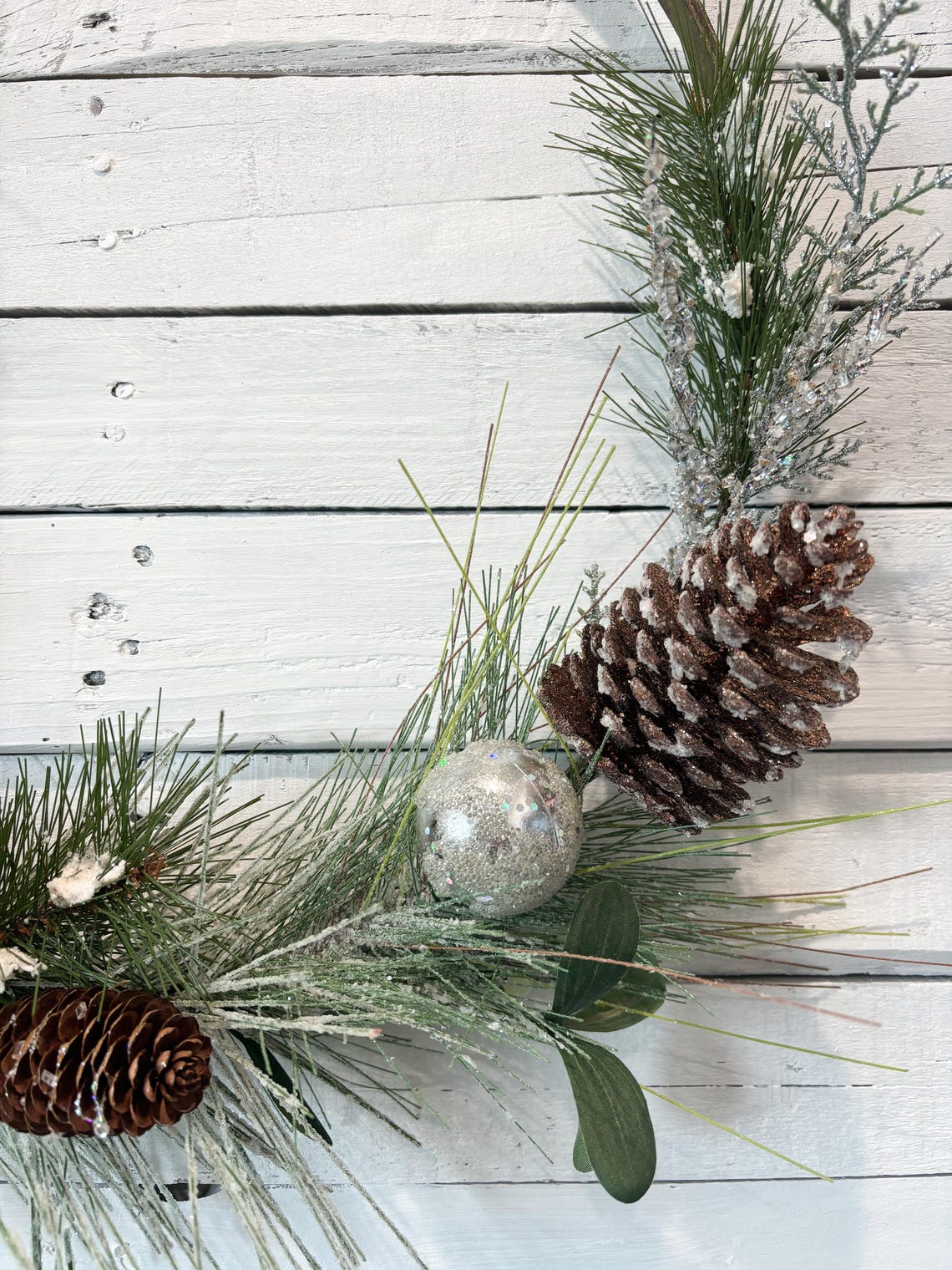 Christmas Wreath: Silver Boughs, Pinecones, Modern Farmhouse Decor - Etsy