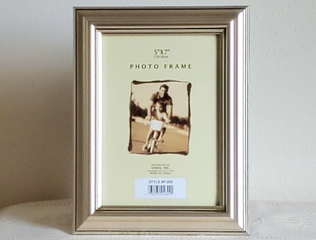 Silver Wood Frame for 5x7 Vertical or Horizontal Photo - Etsy