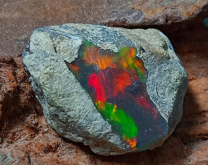 Raw Ethiopian Opal Ethiopian Black Opal Rough Size 13x11 MM Top ...