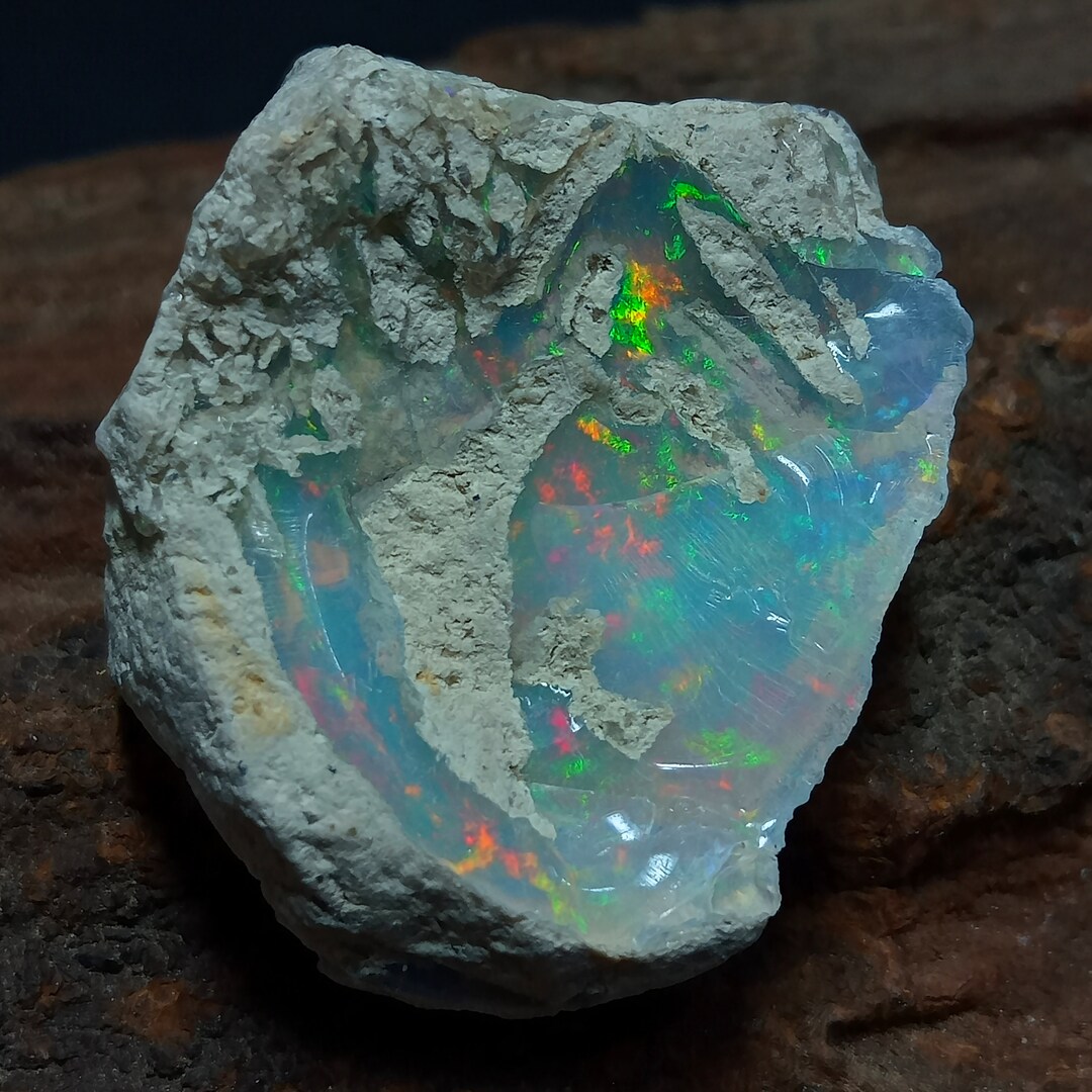 32.90 Carat Ethiopian Opal Ethiopian Huge Opal Rough Size 28x23 MM Top ...